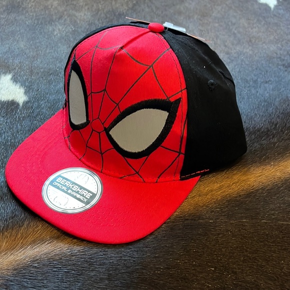 Marvel | Accessories | Spiderman Hat | Poshmark